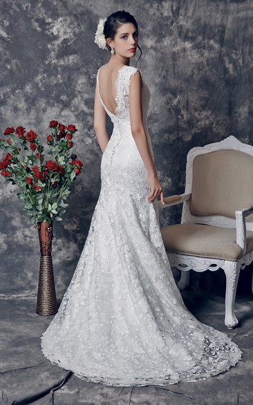 Sheath Scalloped Short Sleeve Sweep Train Lace Wedding Dress with Deep ...